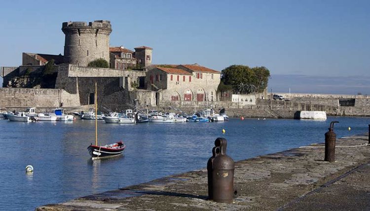 Ciboure, petite station balnéaire en bordure de l'océan
