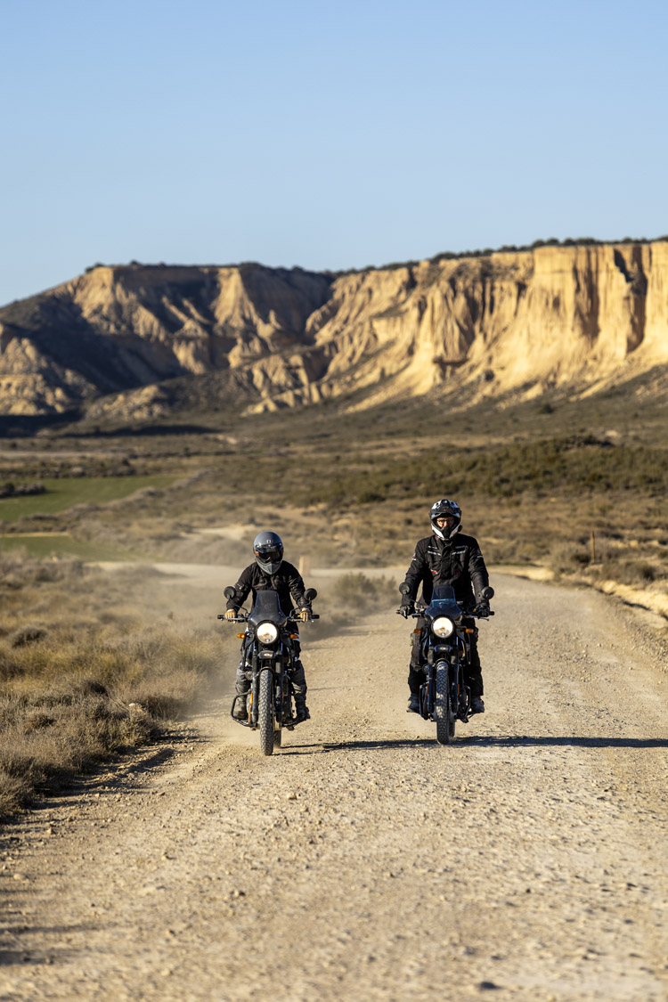 Rental Motorcycle à Bidart | Découvrir le Pays Basque à Moto