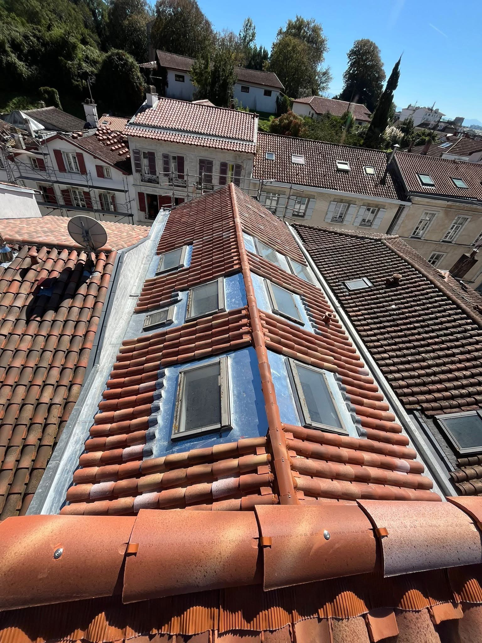 Toit par Toit : votre artisan charpentier couvreur zingueur à Anglet ...